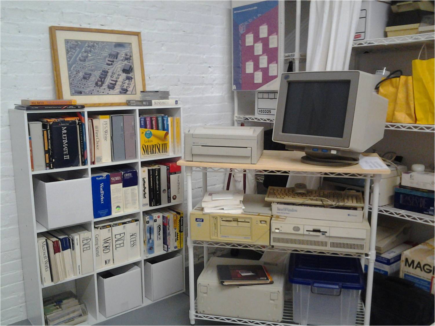 Public Lab & Library | New Computer Museum